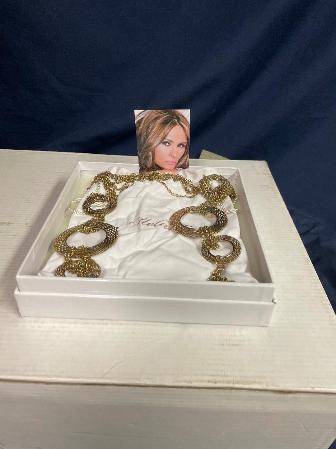 Melania Trump Gold Tone Circle Necklace - Etsy