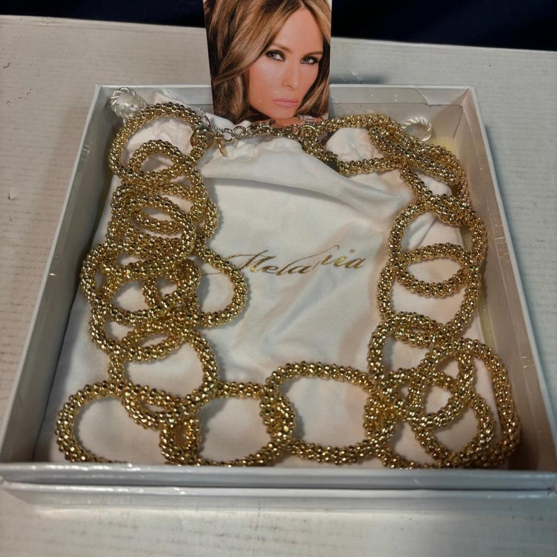 Melania Trump Necklace - Etsy