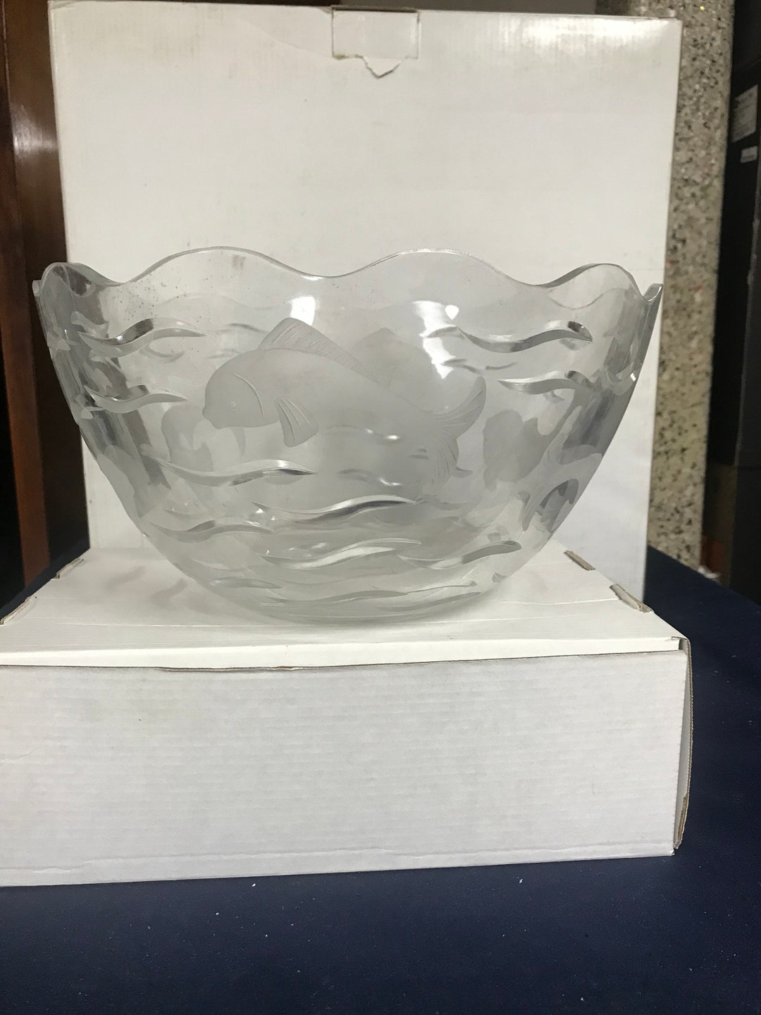 AJKA Clear Crystal Bowl With Fish Design - Etsy