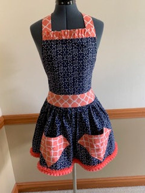Vintage Inspired Apron | Etsy