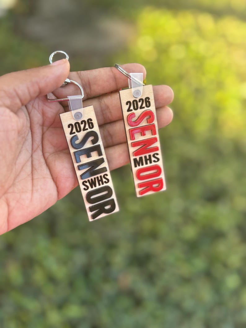 Senior Class of 2026 Keychain , Personalized School Initials & Colors ...