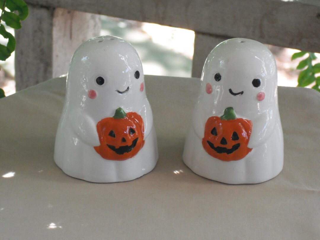 Ghost Salt and Pepper Shakers Halloween - Etsy
