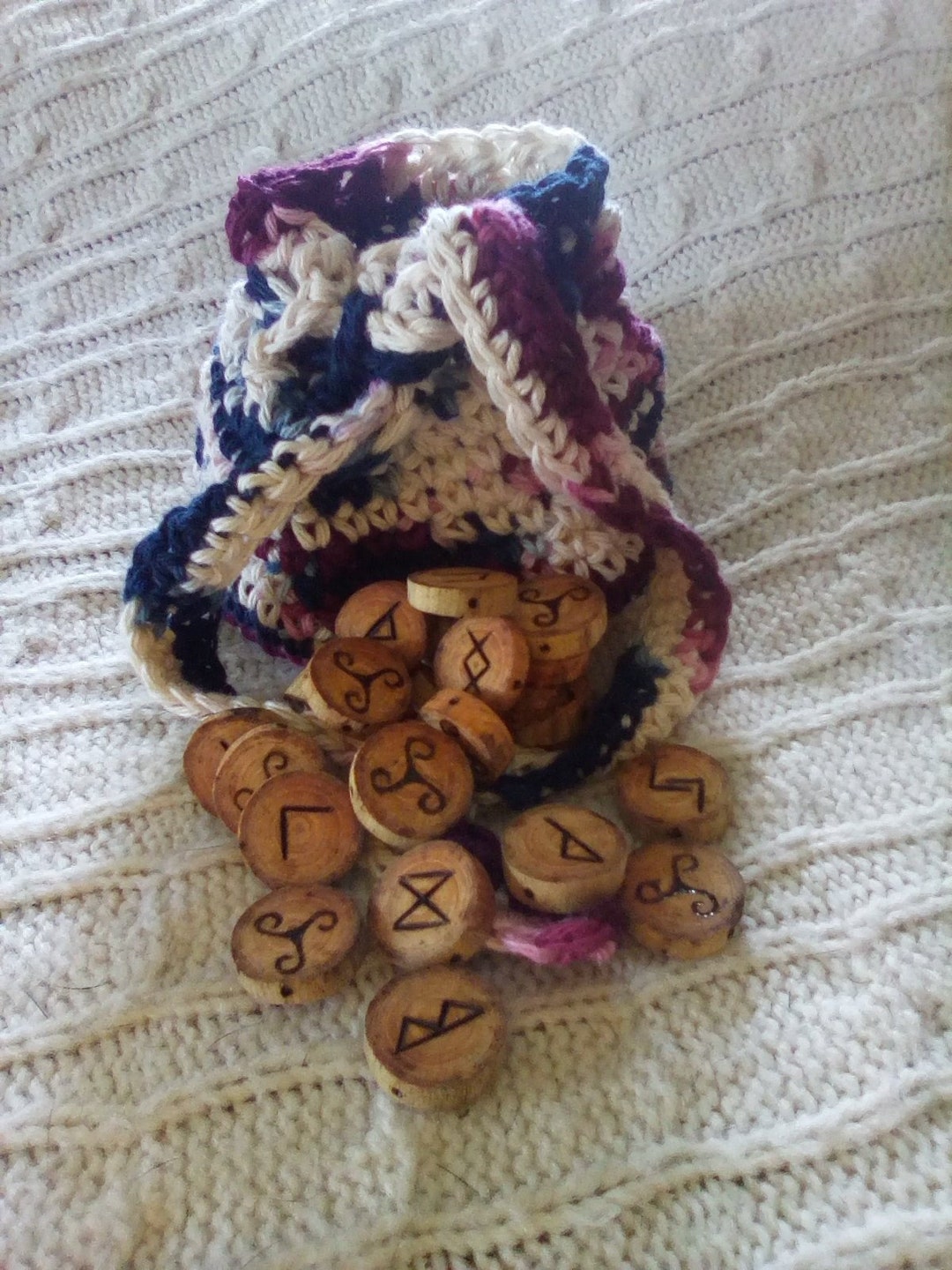 Triskelion Rune Set - Etsy