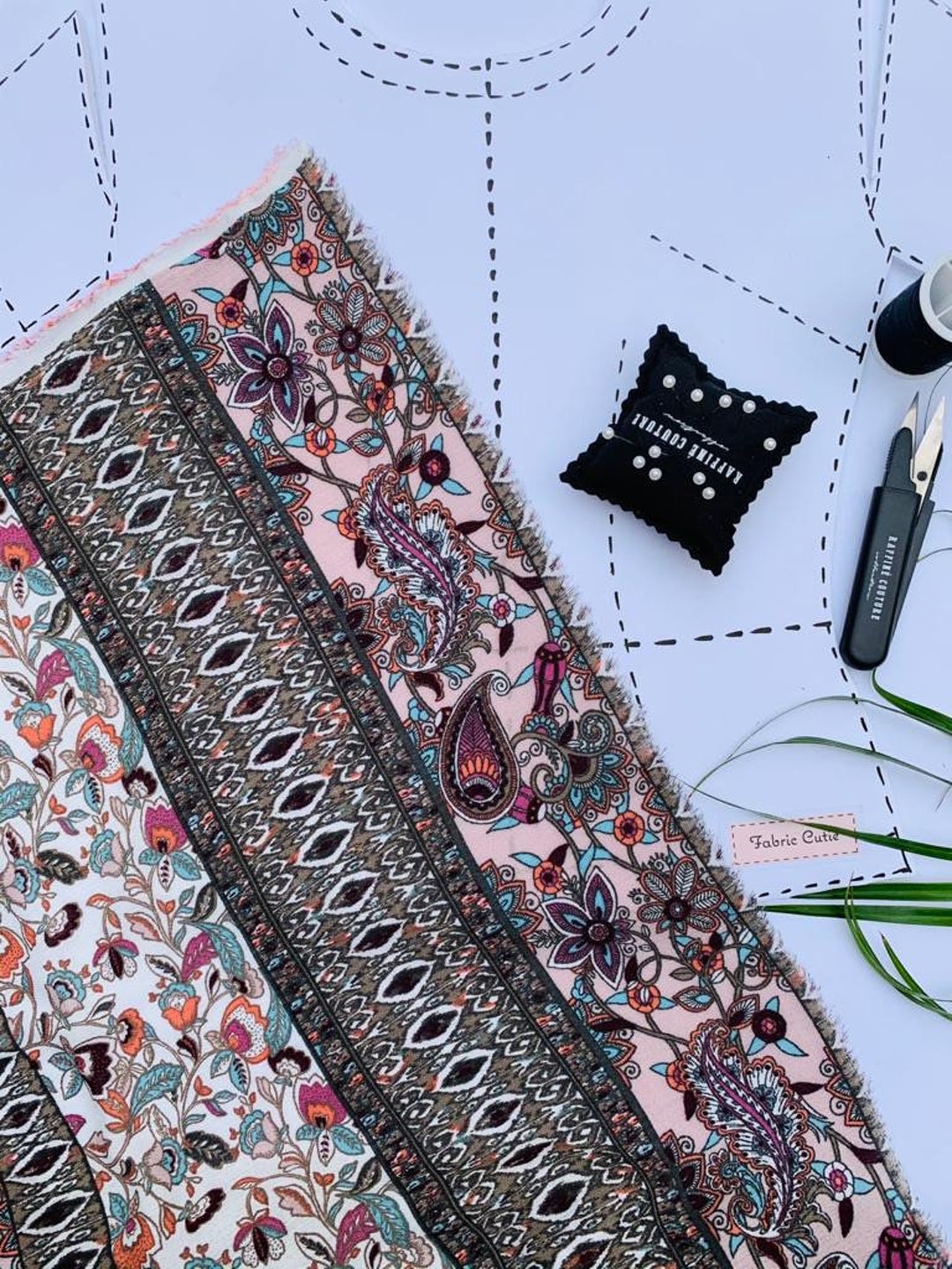 Moroccan Print Fabric With Boarder Design - Moroccan Design Fabric 100% ...