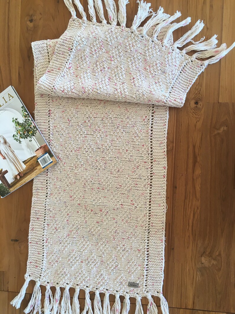 Farmhouse Table Runner Cottage Table Runner, Cute Cotton Table Runner ...