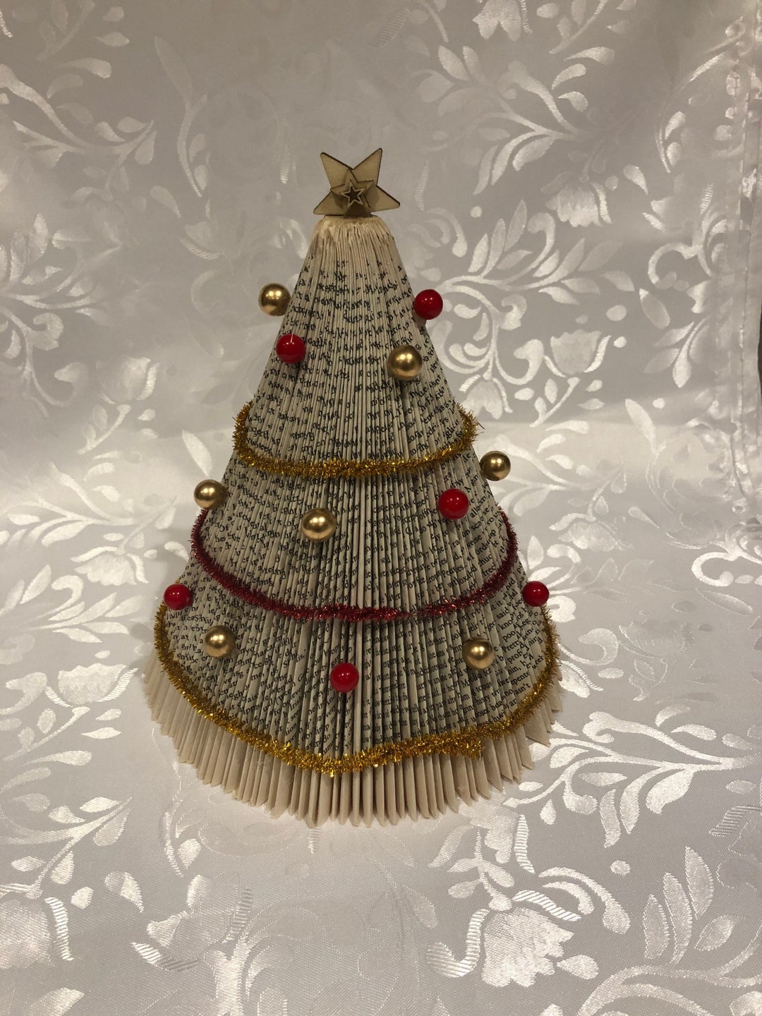 Recycled/preloved Book Christmas Tree. Perfect Unique - Etsy UK