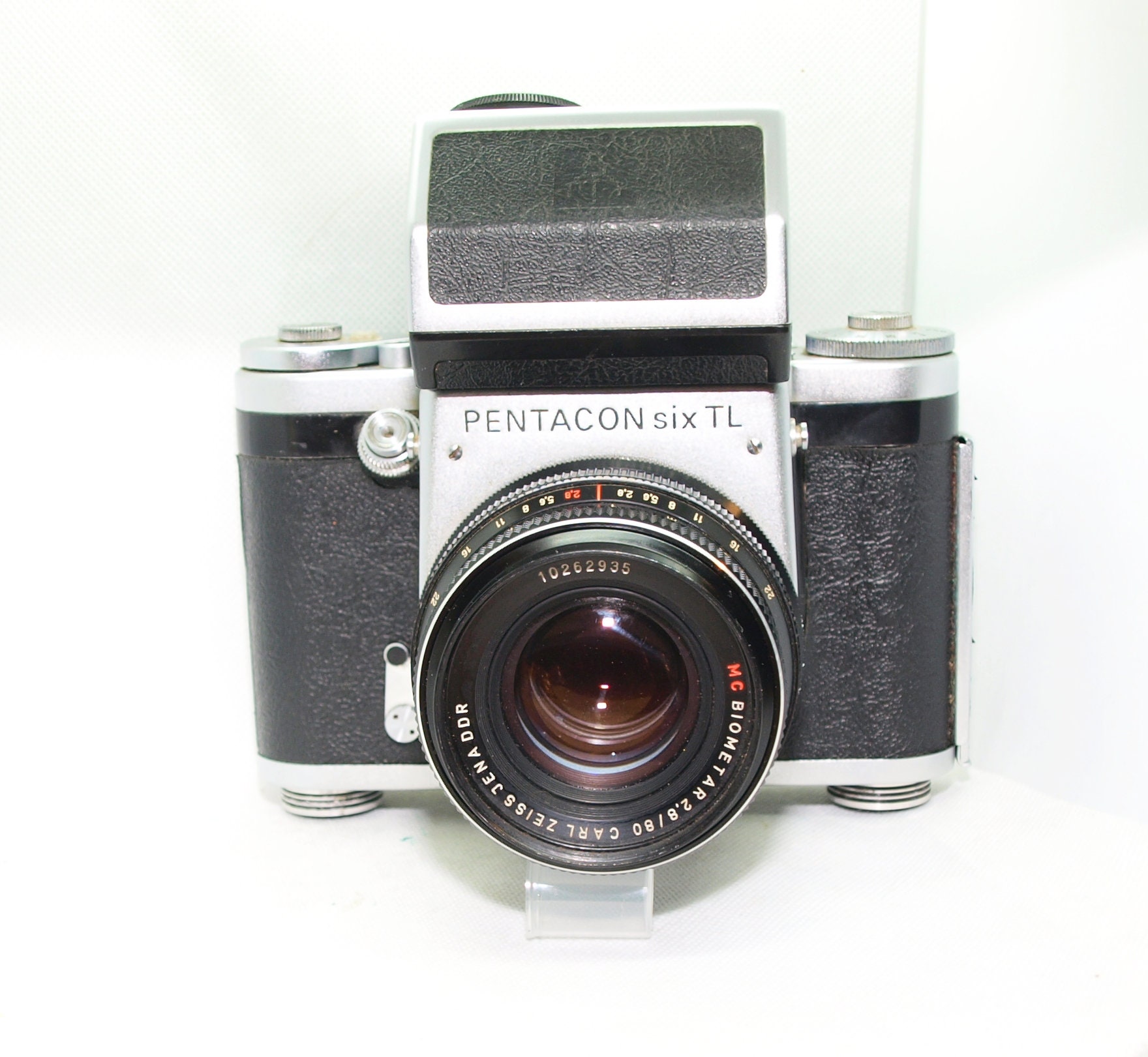 Pentacon Praktisix TL PRISM Medium Format Film Camera With Carl Zeiss ...