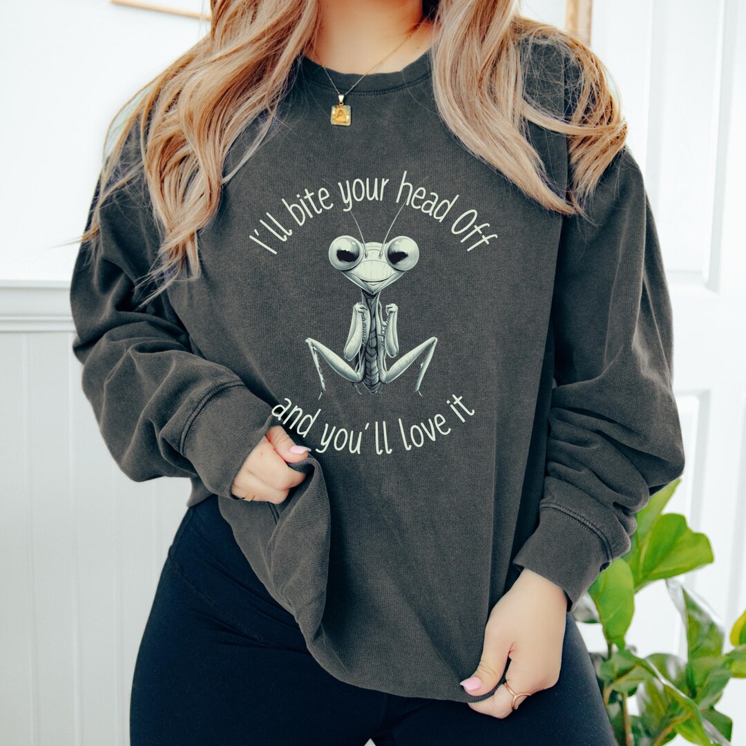 Praying Mantis Shirt Praying Mantis Sweatshirt Ecology Shirt Weirdcore ...