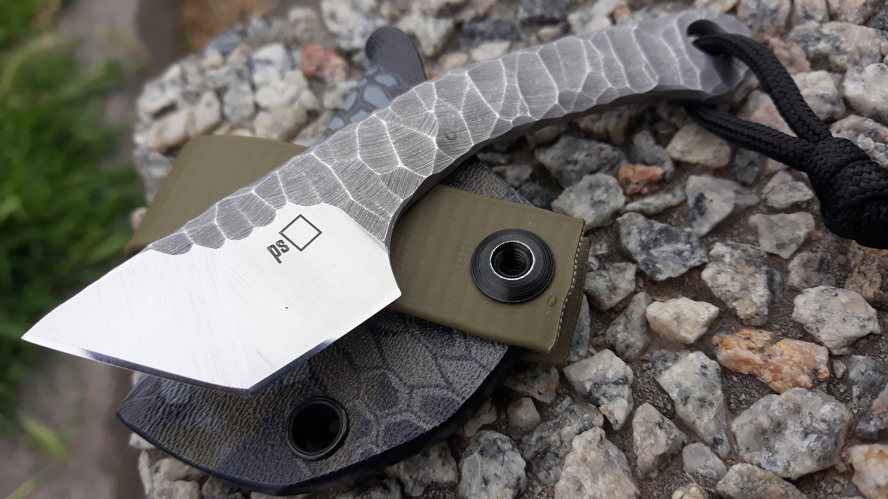 Stick : Handmade EDC skeleton neck knife | Etsy