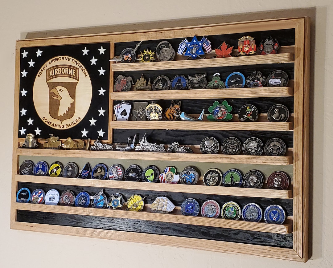 101st Airborne Challenge Coin Display: Hardwood US Army Flag (36" X 20 ...