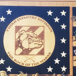 3rd Infantry Division US Army Challenge Coin Display: Hardwood Flag (36 ...