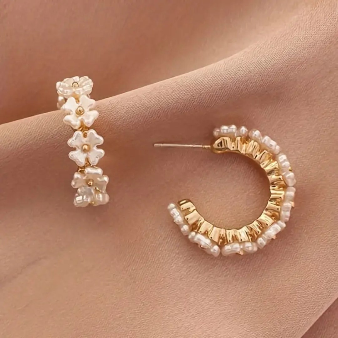 Daisy Hoop Earrings/flower Hoop Earrings/hoops Earrings/earrings/gift ...