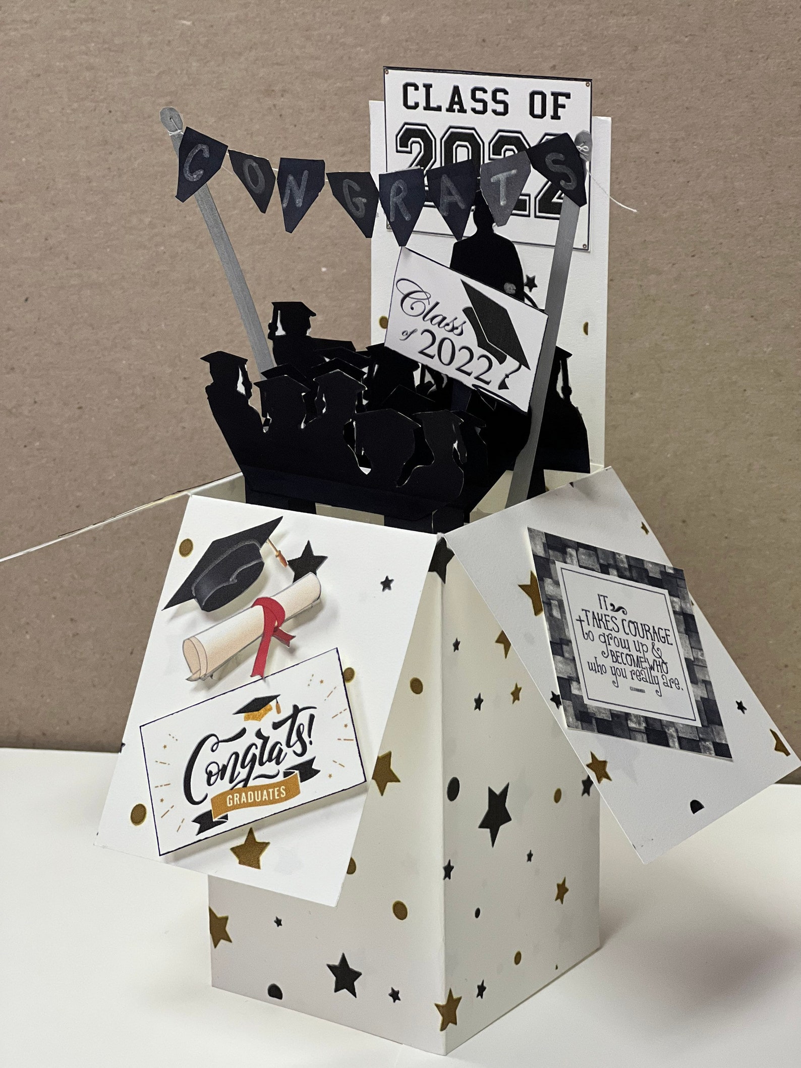 Graduation Pop up Card Class of 2022 - Etsy