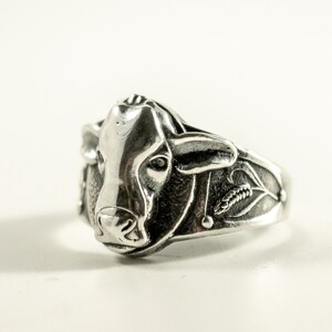 Cow Head Ring With Wheat Heart on Sides Cattle Ring Country Western ...
