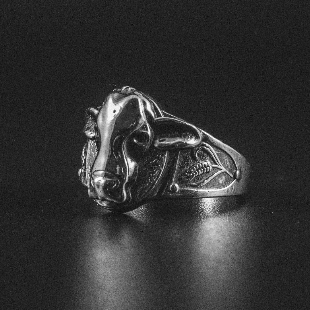 Cow Head Ring With Wheat Heart on Sides Cattle Ring Country Western ...