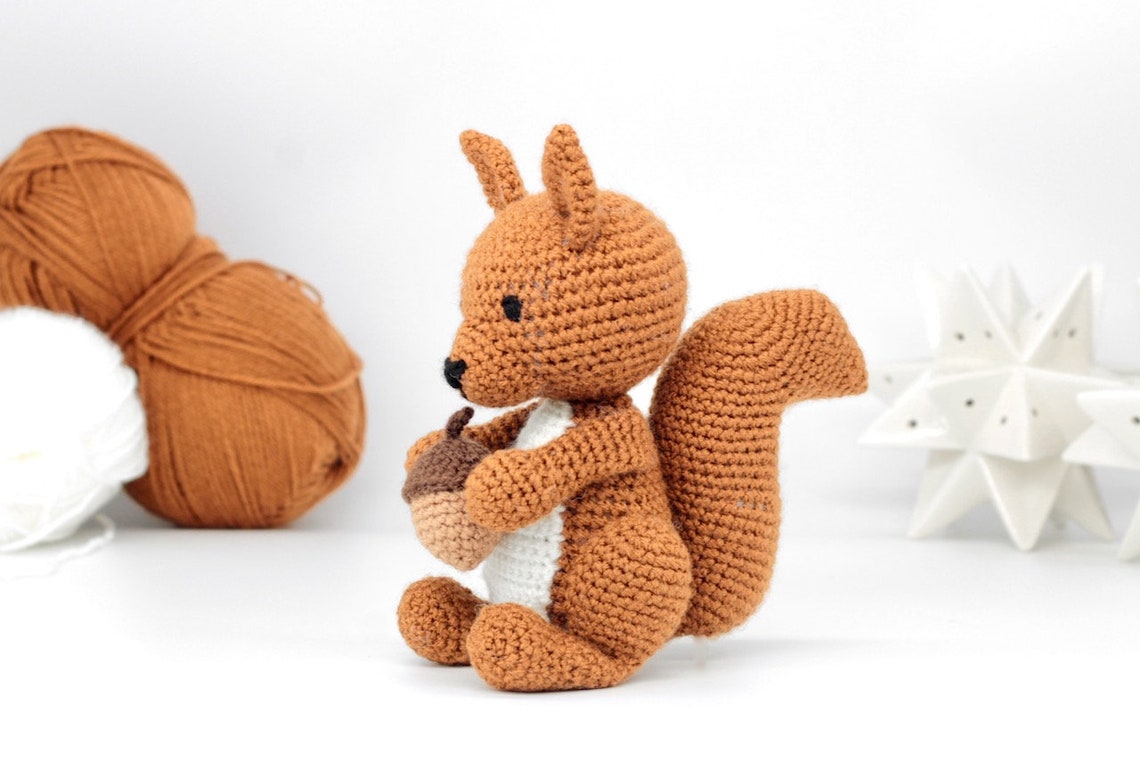 Red Squirrel Crochet Pattern PDF Easy Crochet Squirrel | Etsy Canada