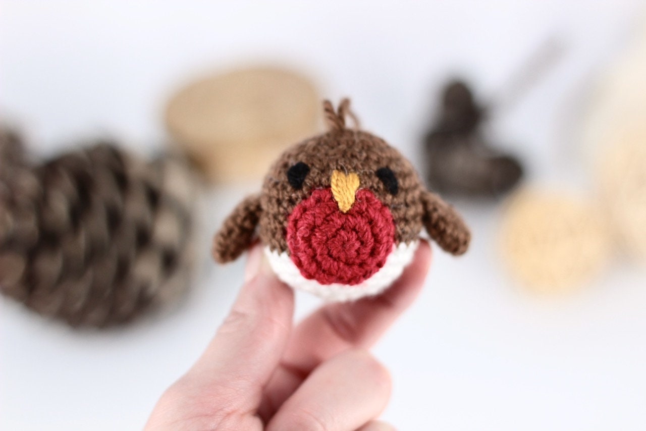 Robin Crochet Kit DIY Crochet Robin Baubles X2 crochet - Etsy