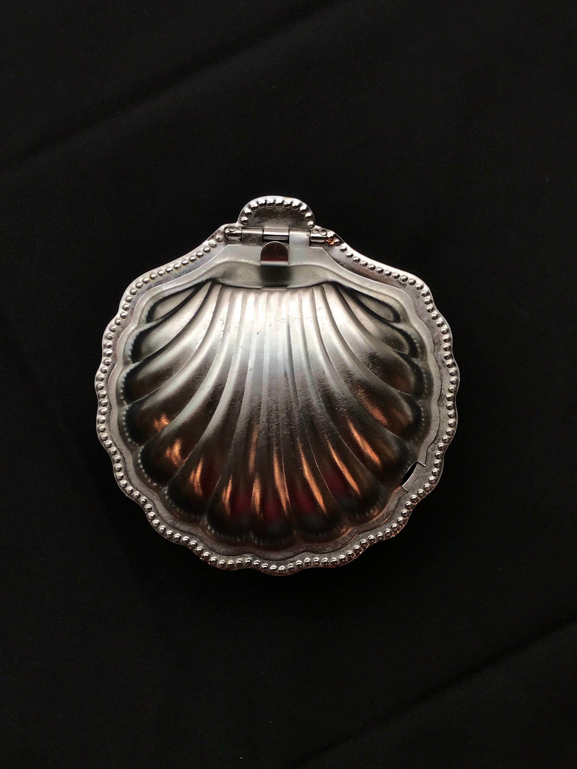Vintage Seashell Shape Covered Butter Dish or Caviar Serving ...