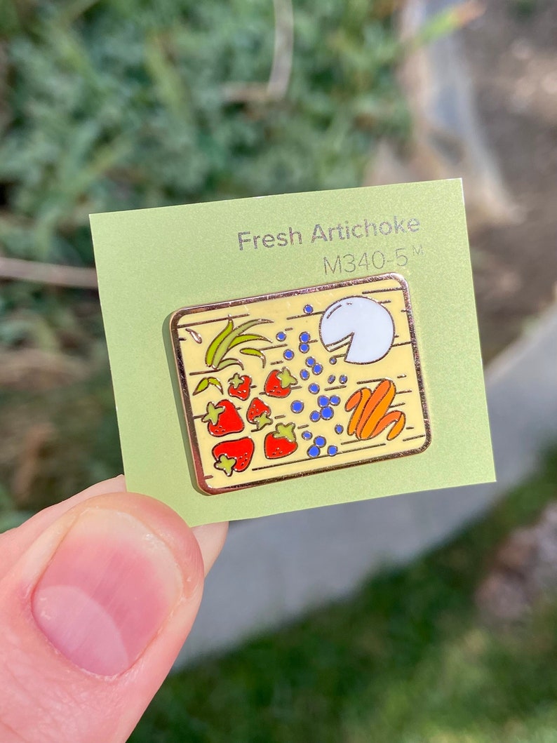 Charcuterie Board Enamel Pin, Cheese Plate Lapel Pin - Etsy