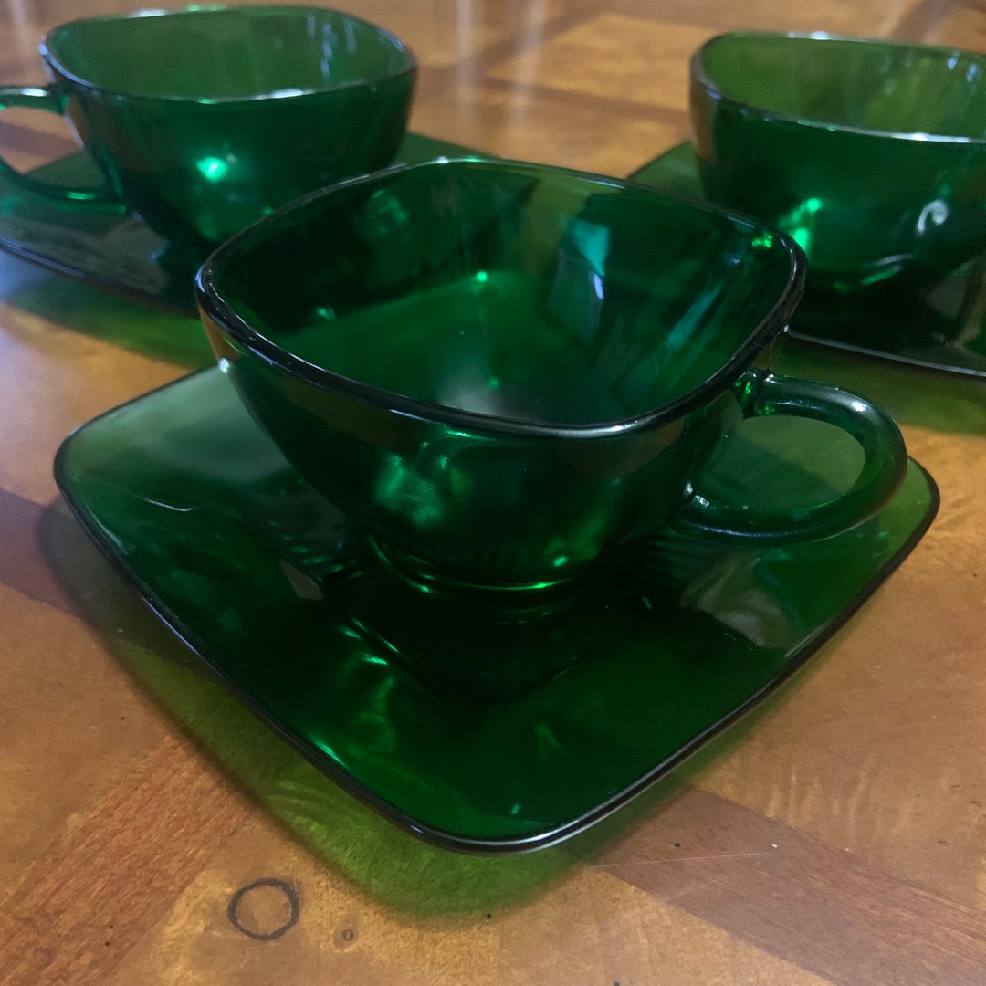 Vintage 60’s Anchor Hocking Forest Green Glass Square Cups & Saucers ...