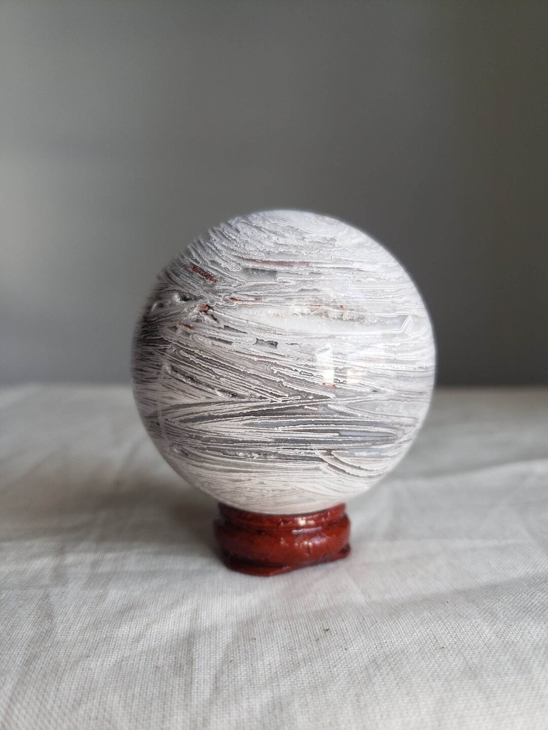 White Mexican Agate Sphere: Crystal Ball (62mm) - Etsy