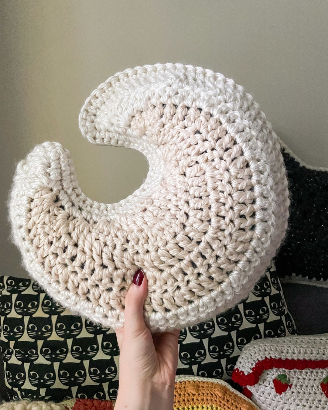 Moon Pillow Crochet Pattern / Nursery Pillow / Galaxy Pillow / Crescent ...