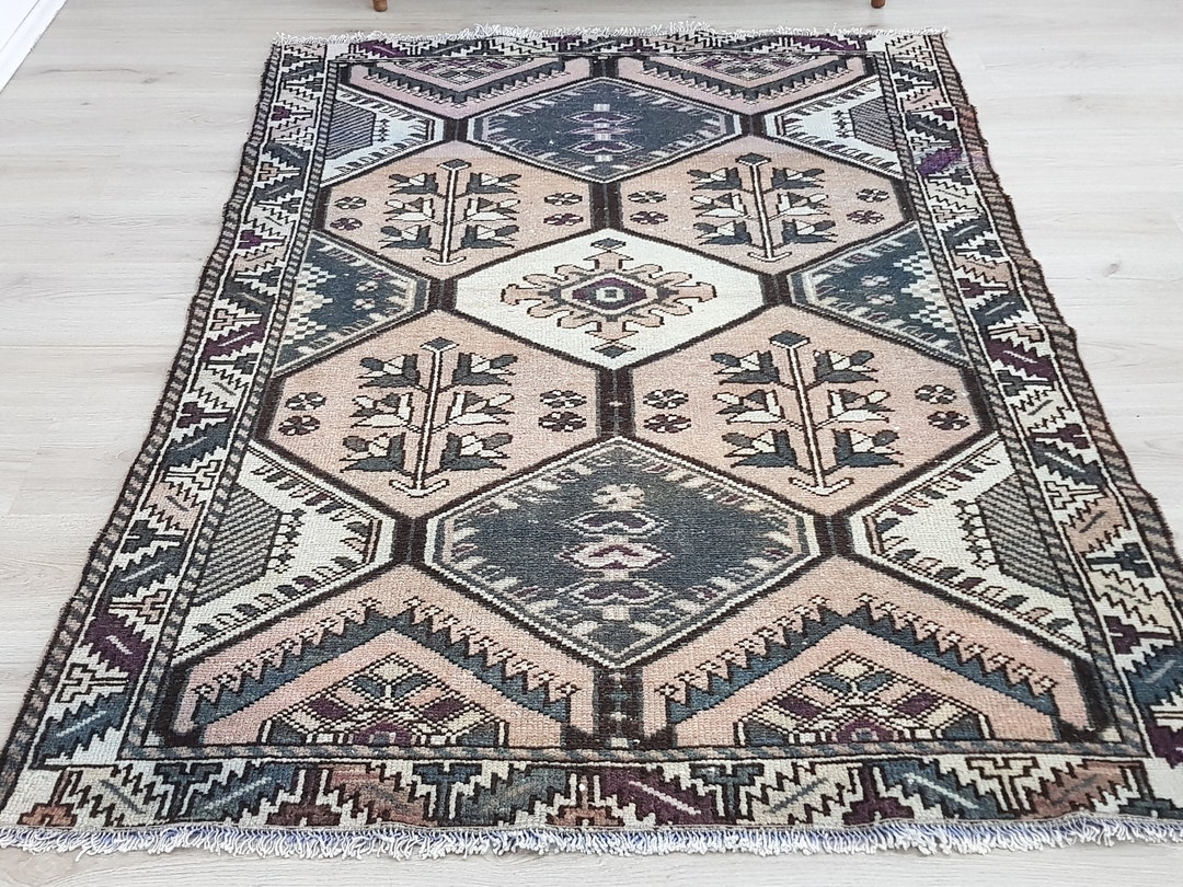 Pink Green Persian Rug ,vintage Rug , Runner Rug , Area Rug , Kilim Rug ...