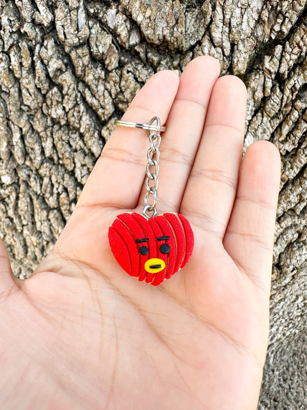 BT21 Tata Concha Keychain | | Red Heart Concha Keychain | Handmade ...