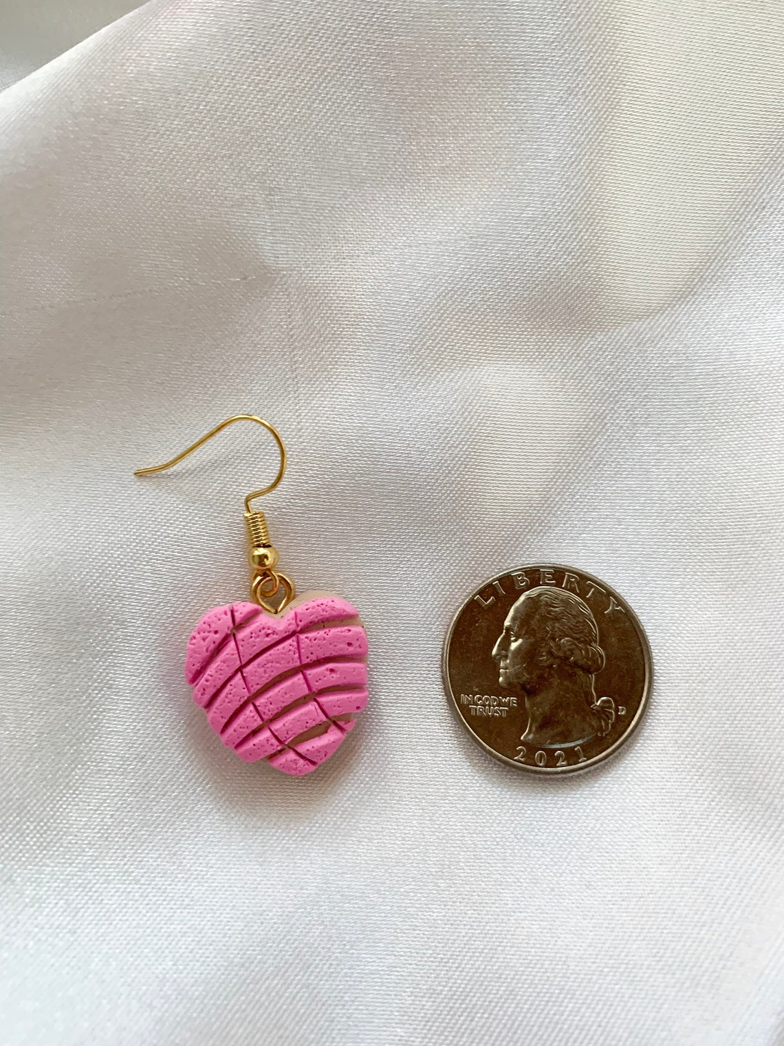 Pink Concha Heart Dangles | Concha Clay Earrings | Mexican Pan Dulce ...