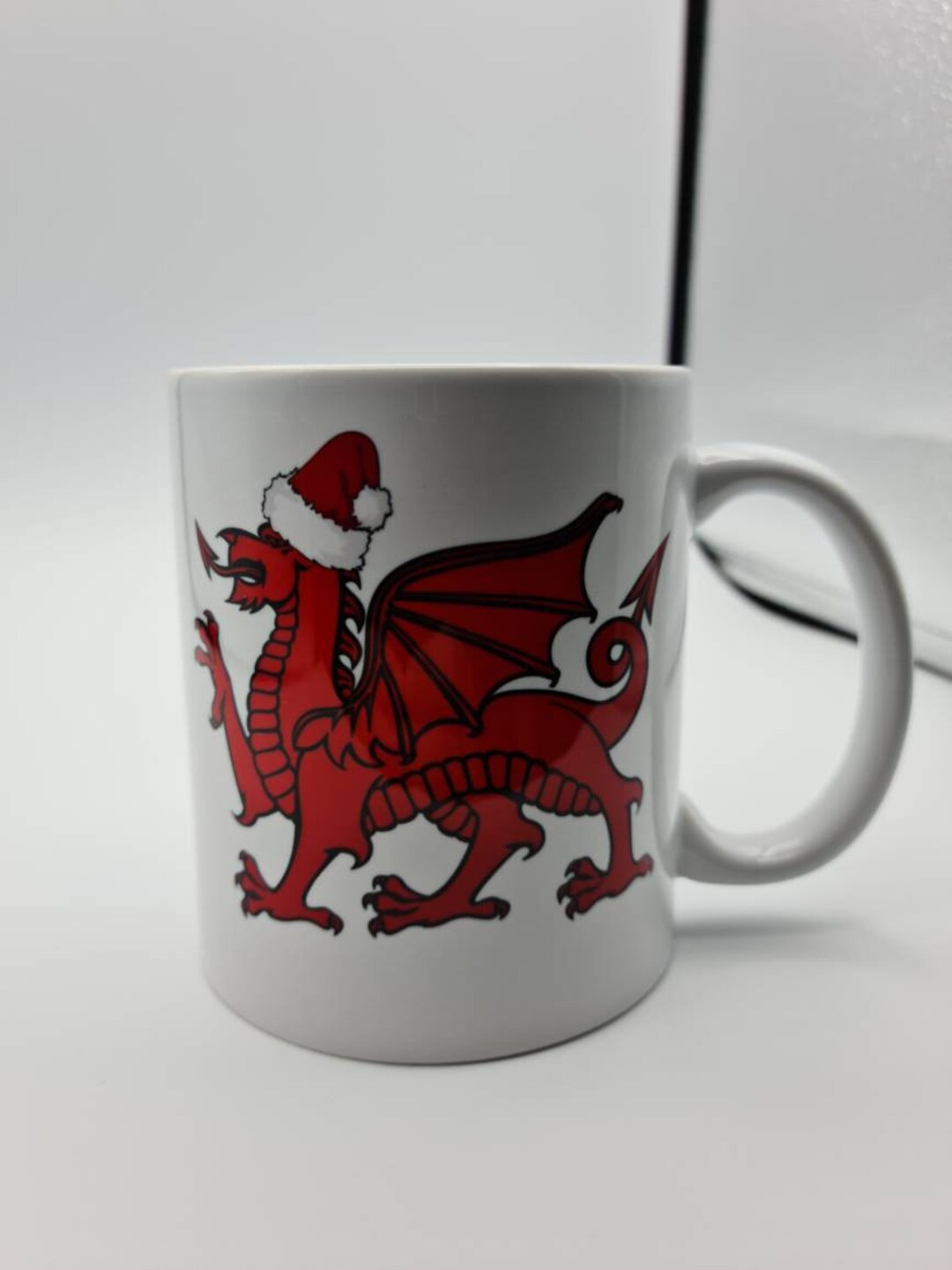 Welsh Dragon Christmas Mug Drinks Coffee Tea Chocolate Love Mug AAA ...