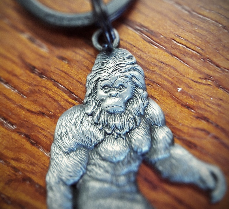 Sasquatch Yeti Bigfoot Sculpted Pewter Keychain Perfect | Etsy