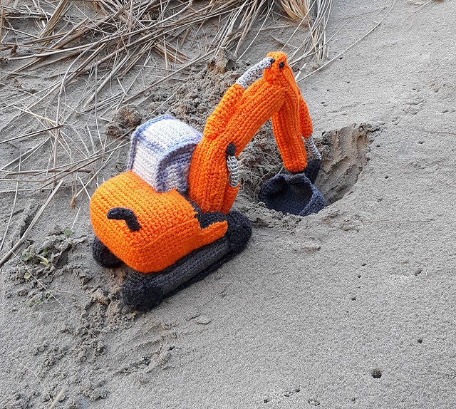 Digger Crochet Pattern - Etsy