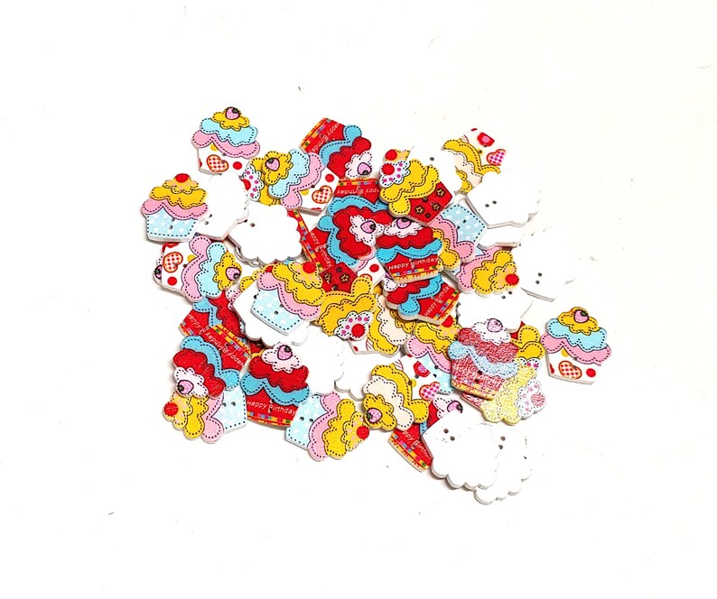 Cupcakes Wooden Button Mix - Set of 6 - for Scrapbooking, Sewing, Arts ...