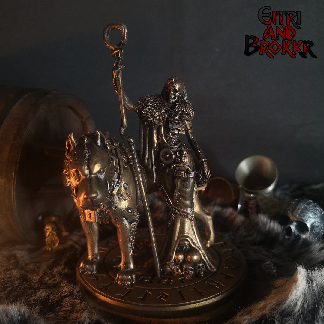 Figurine / Statuette of Hela hel in Resin With Her Dog Garm garmr ...