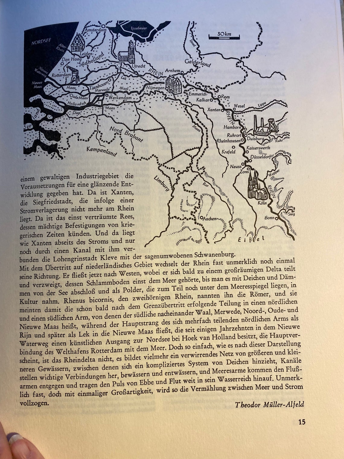 Der Rhine Van Den Allen Bis Zum Meer - From Alps to Sea - Germany ...