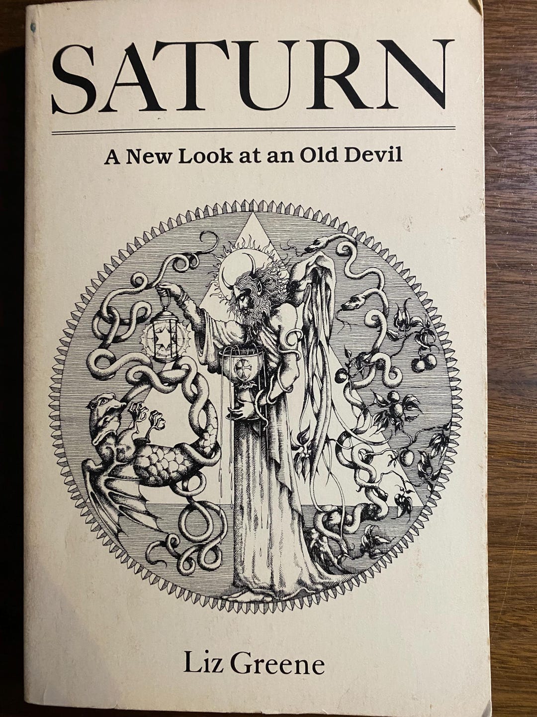 Saturn A New Look at an Old Devil - Liz Greene - 1983 - Horoscope ...