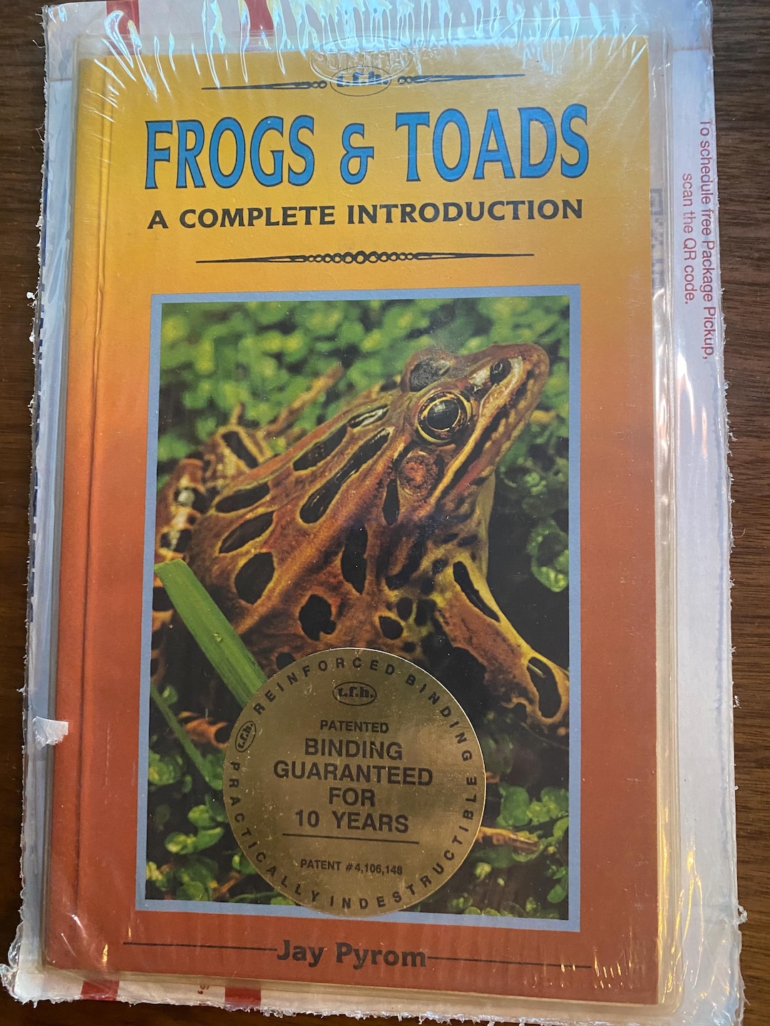 Frogs & Toads A Complete Introduction - 1987 - Jay Pyrom - Zoology ...