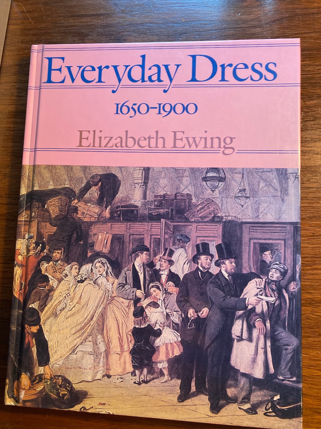Everyday Dress 1650 - 1900: - 1989 - Elizabeth Ewing - Clothing Wearing ...
