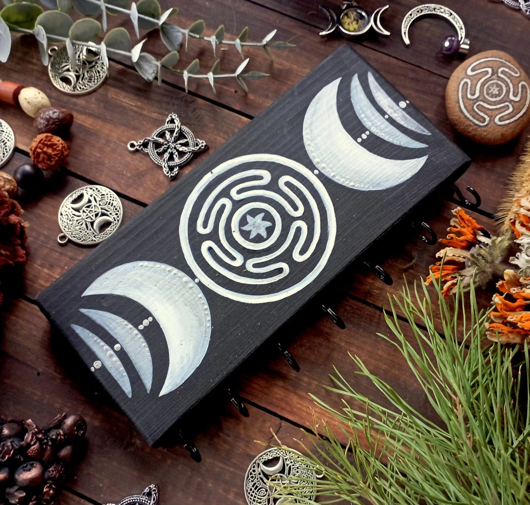 Hecate Wall Hanging Jewelry Sign of the Goddess of Witchcraft Mystical ...