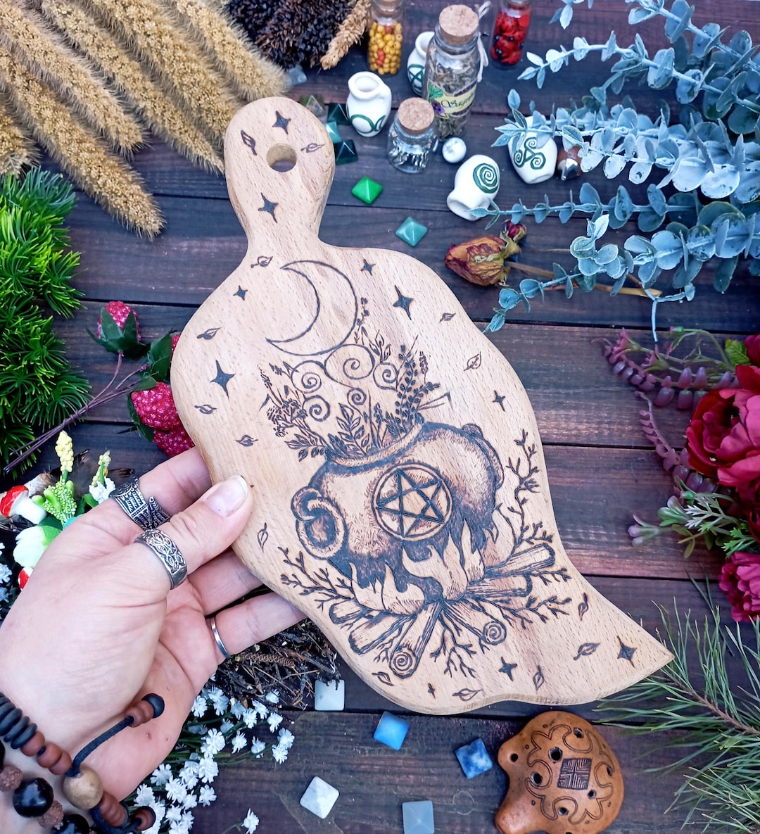 Hand Burning Cutting Board Witch's Cauldron, Kitchen Decor Witch ...