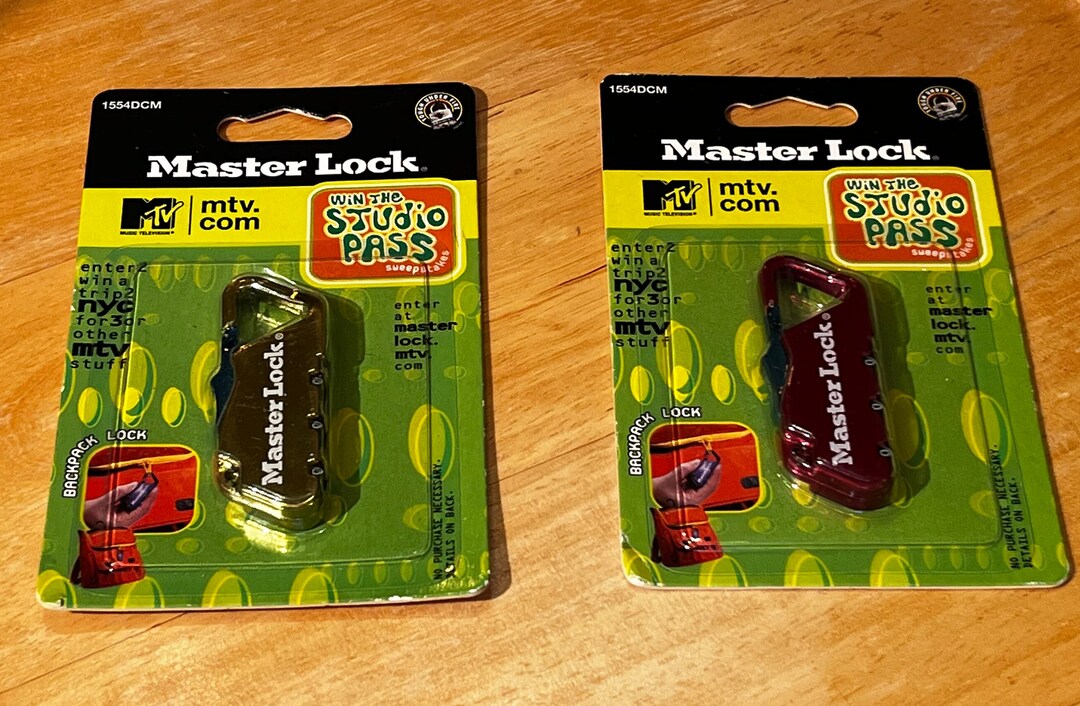 Vintage 2001 MTV Master Lock Backpack Lock 1554DCM 6.5" X 7/8" (two ...