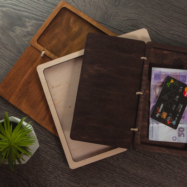 Check Presenter - Etsy