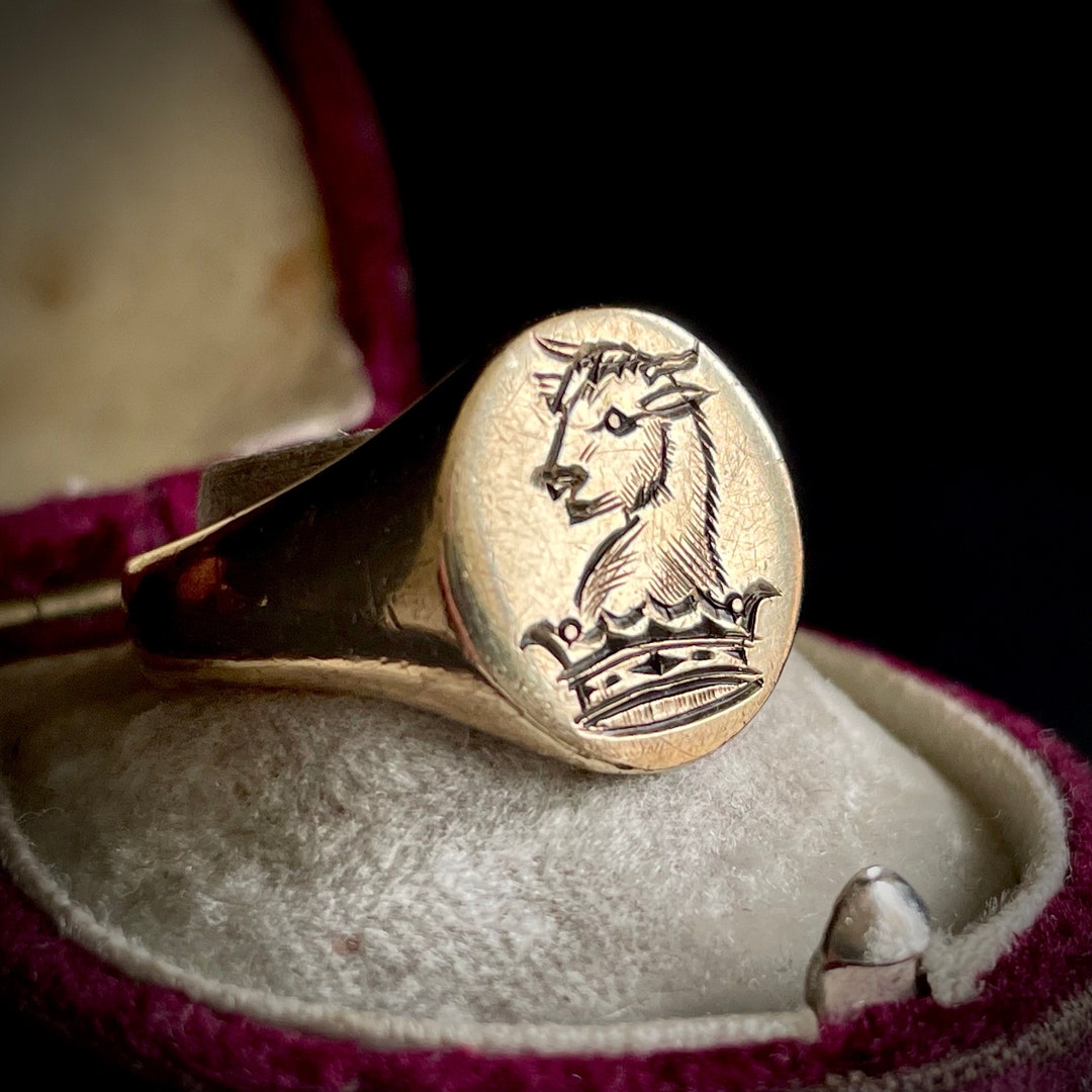 Irish Vintage Signet Ring in 9 Carat Gold Circa 1984 - Etsy
