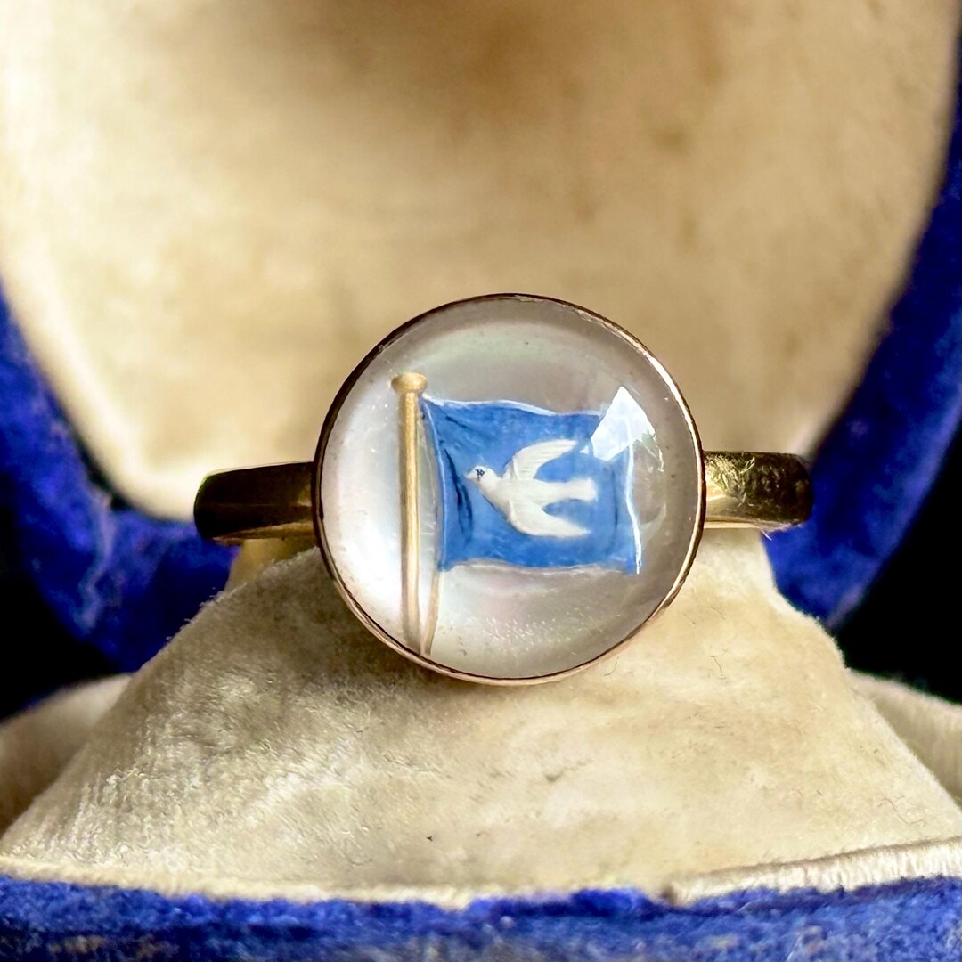Victorian Dove of Peace Essex Crystal Ring in 22 Carat Gold - Etsy