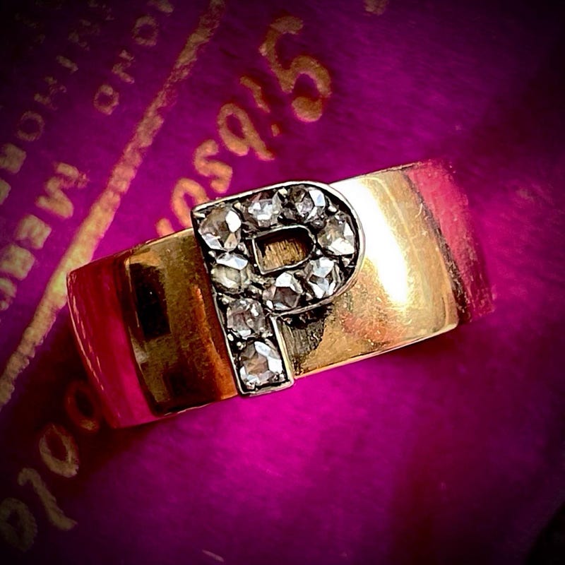 HeartAndSerpent - Etsy