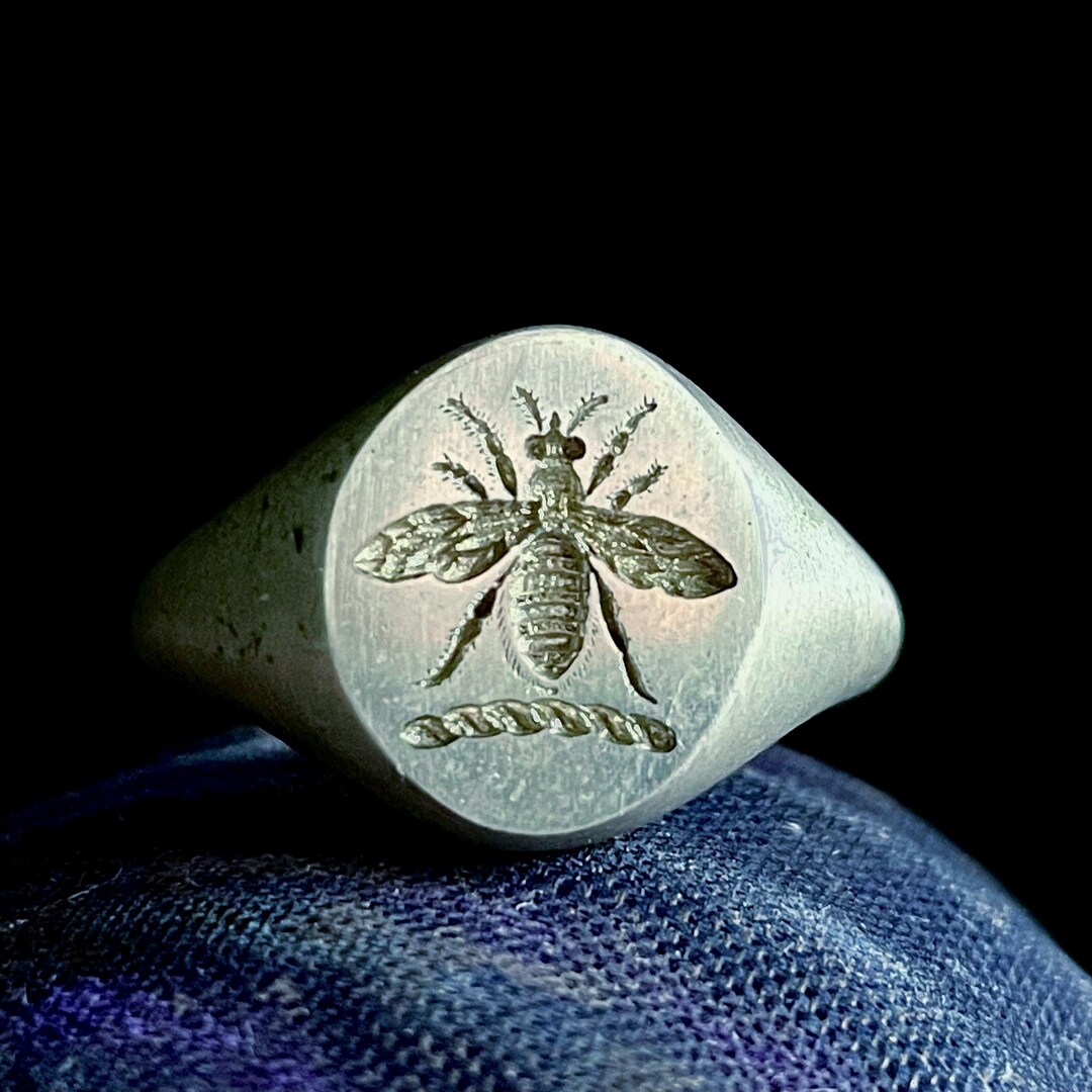 Preloved Bee Signet Ring in Sterling Silver Circa 2018 - Etsy