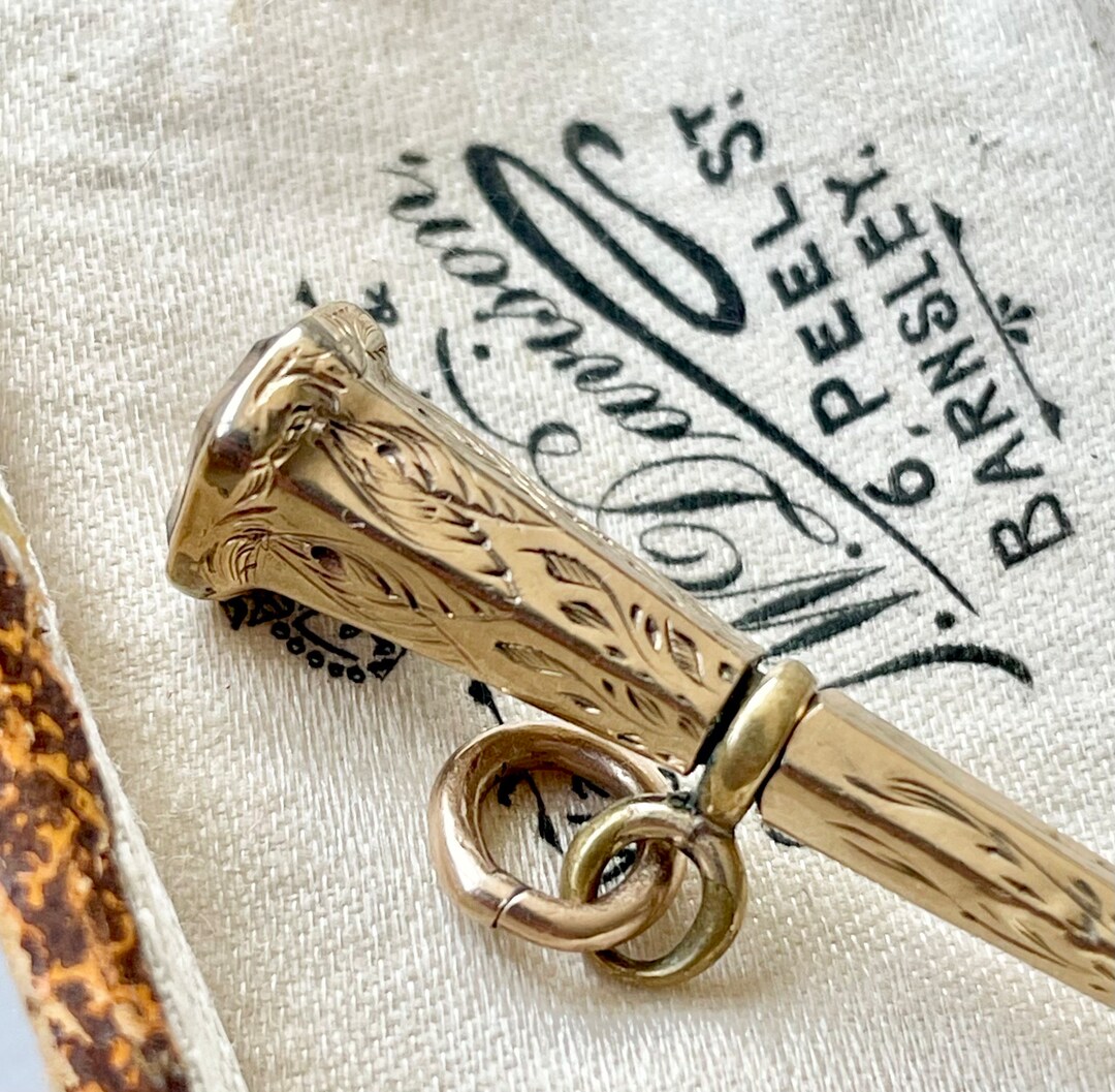 Victorian Rock Crystal Intaglio Fob Watch Winder in Gold Casing Circa ...