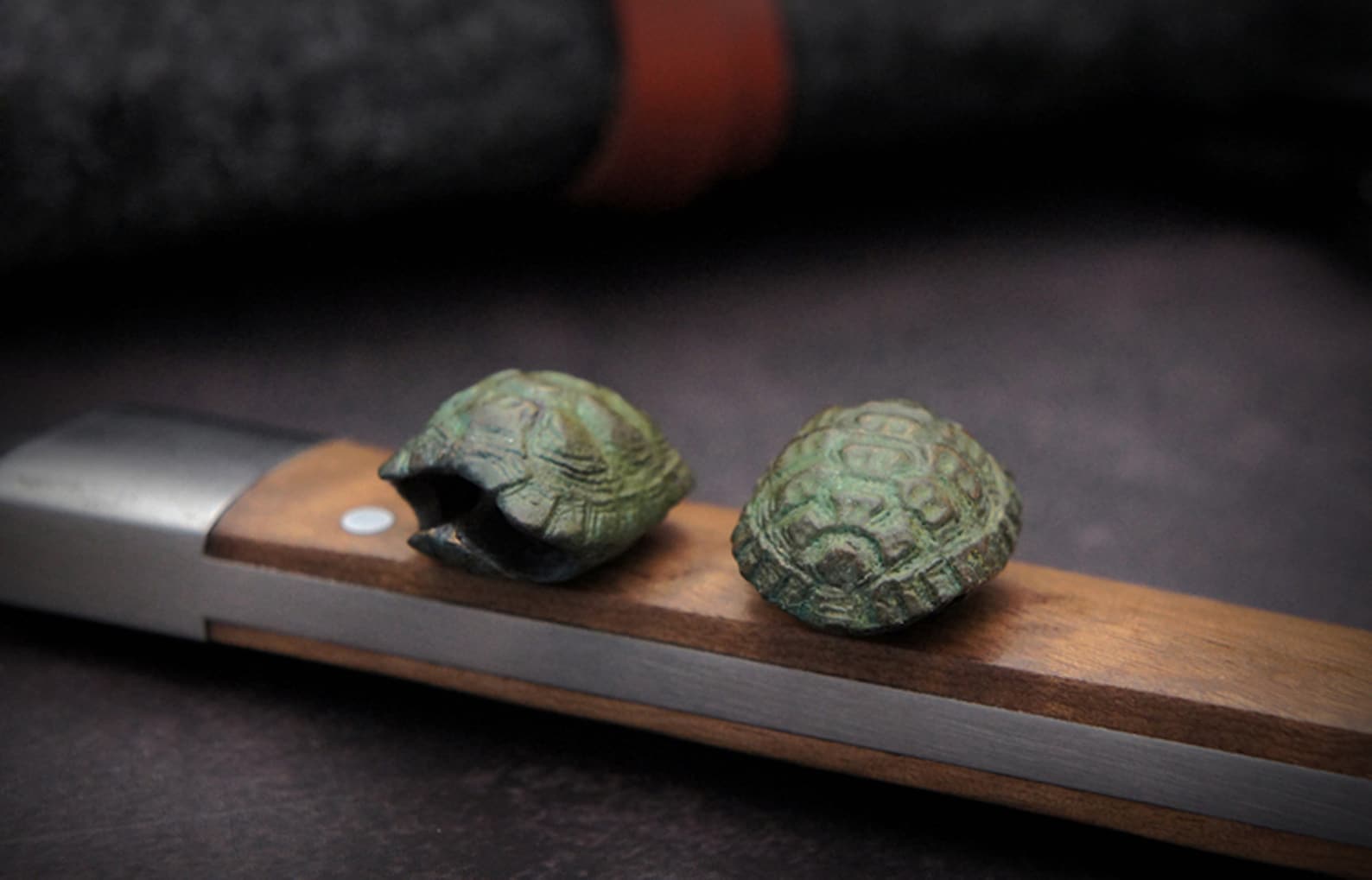 Paracord Bead turtle Shell Handmade Bronze Knife - Etsy