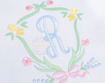 The Claire Heirloom Crest Machine Embroidery Design - Etsy