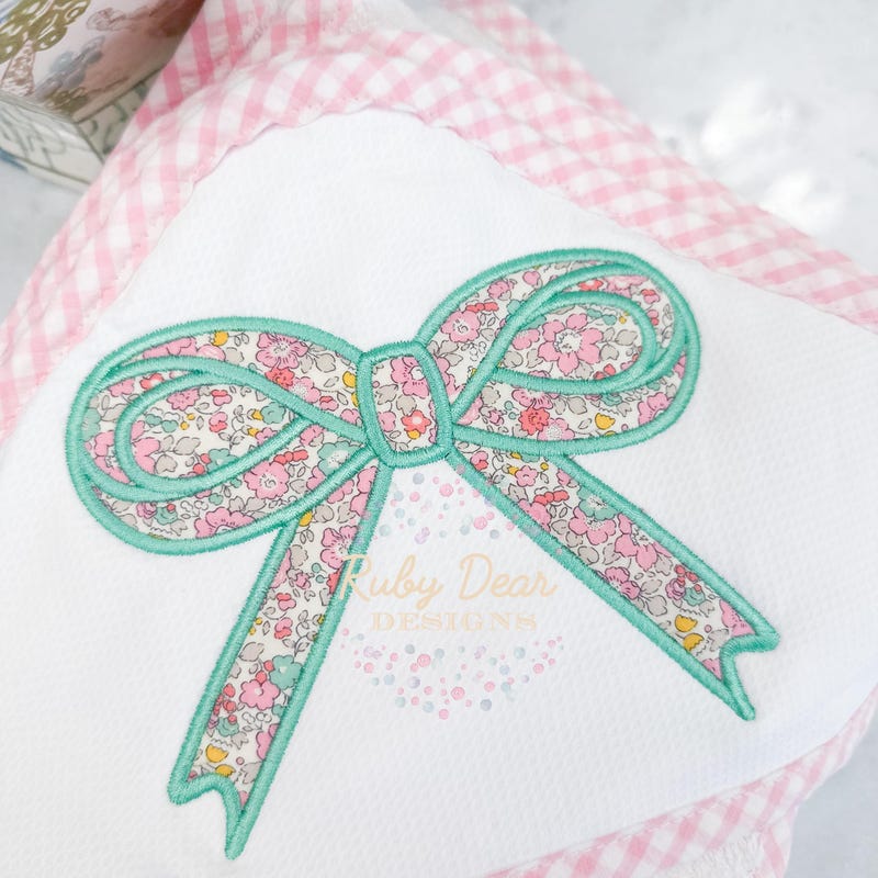 Preppy Bows - Etsy